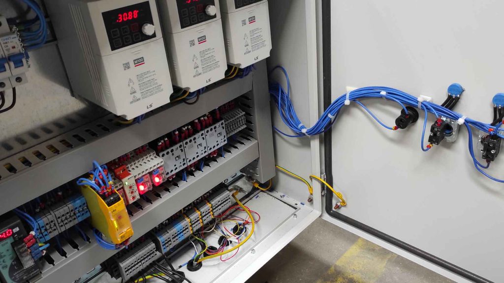 Conveyor Control Panels - SPG Conveyor Systems Manufacturer